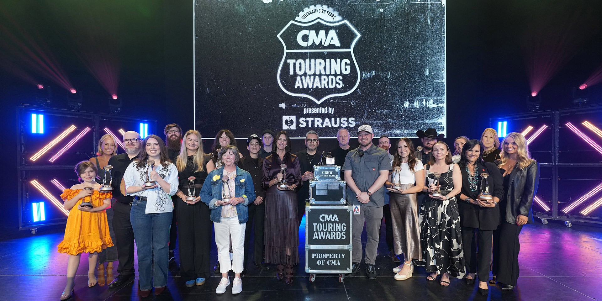 CMA Celebrates The Road Crews Powering Country Music During 20th ...